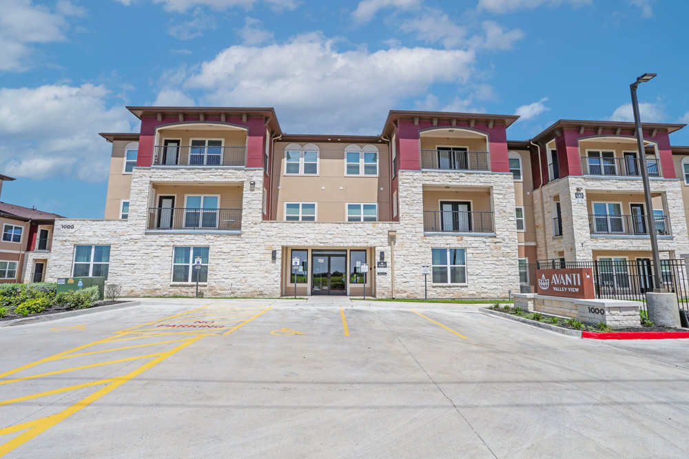 Avanti Valley View | Hidalgo, TX | (956) 366-9710