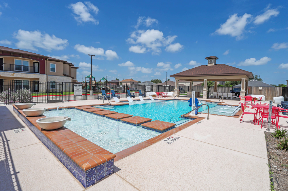 Avanti Valley View | Hidalgo, TX | (956) 366-9710