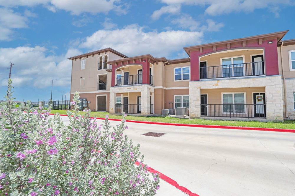 Avanti Valley View | Hidalgo, TX | (956) 366-9710